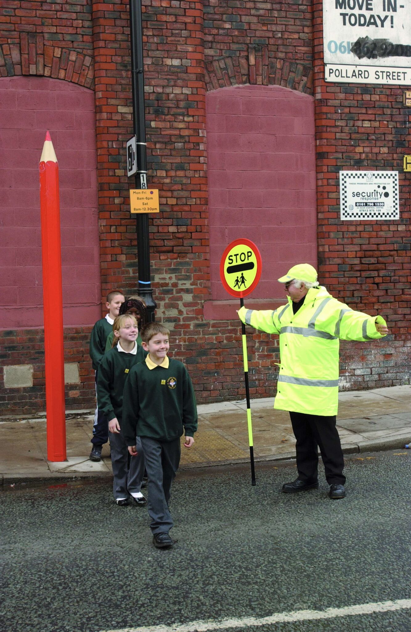 Ferrocast Giant Pencil Bollard - Rhino Security